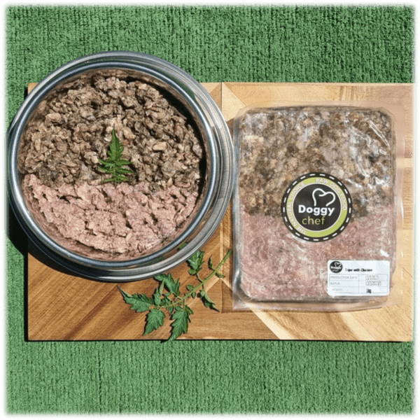 Chicken with Tripe Raw Food Float for Cats and Dogs (100% Natural), 1kg